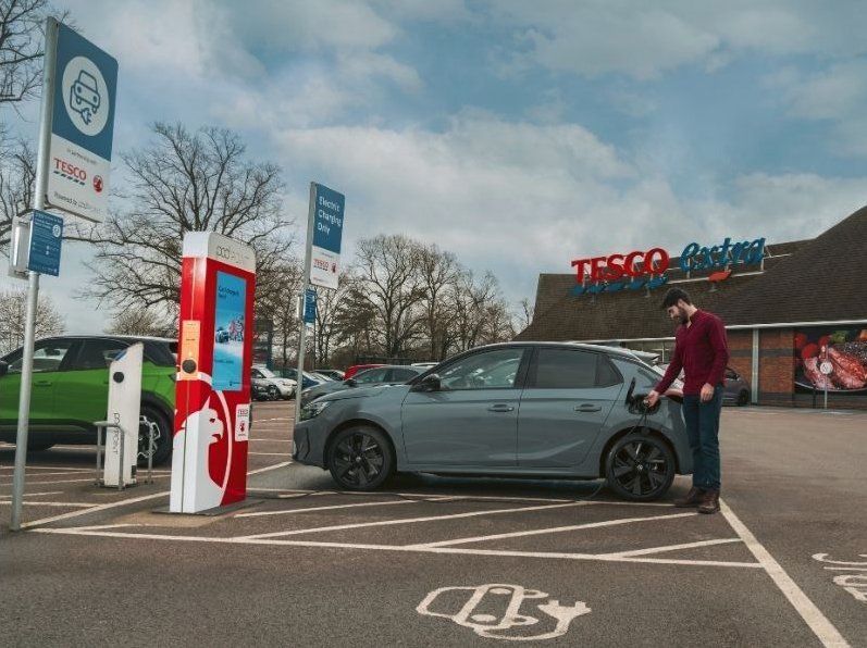 Pod expands partnership with Tesco to offer Clubcard points for EV ...